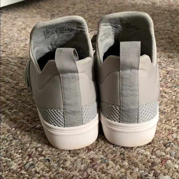 Steve Madden | Shoes | Steve Maddens Gray Lancer Sneaker | Poshmark